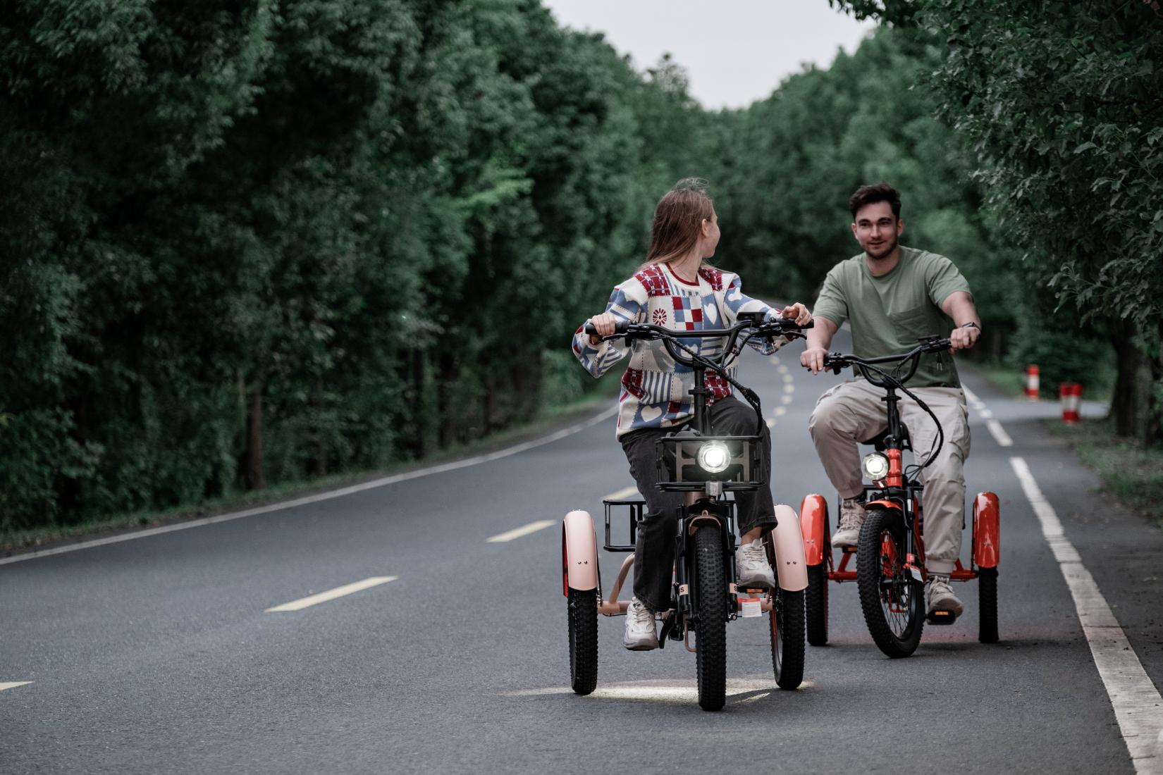 Riding Electric Trikes: A Focus on Night Riding Safety